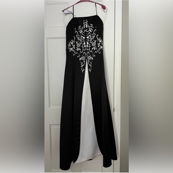 Jessica | Dresses | Vintage Jessica Black And White Gown | Poshmark